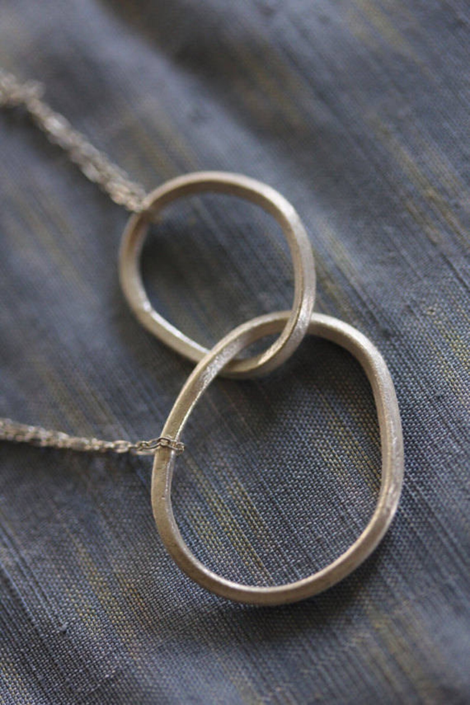 Handmade Silver Interlocked Oval Loops on Silver Chain | Etsy