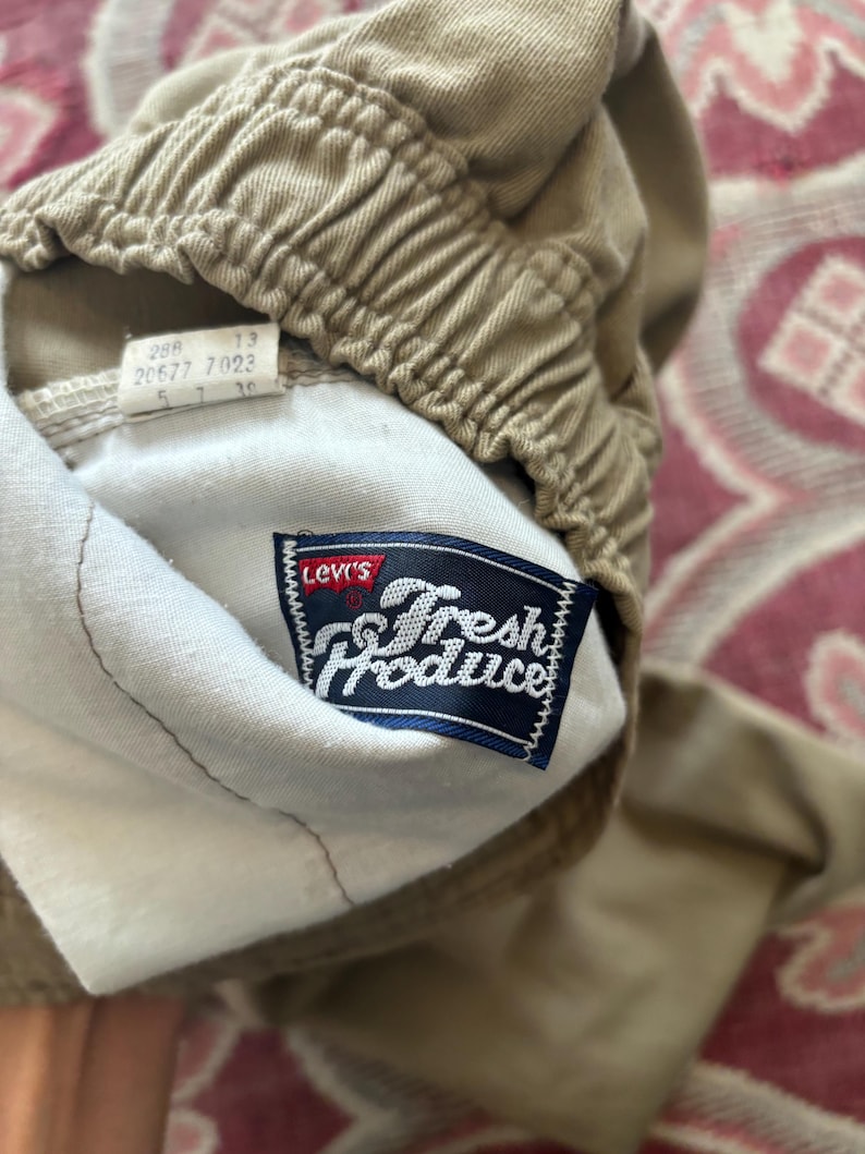 1970s Levi’s Fresh Produce Cargo Flare Khakis - Etsy