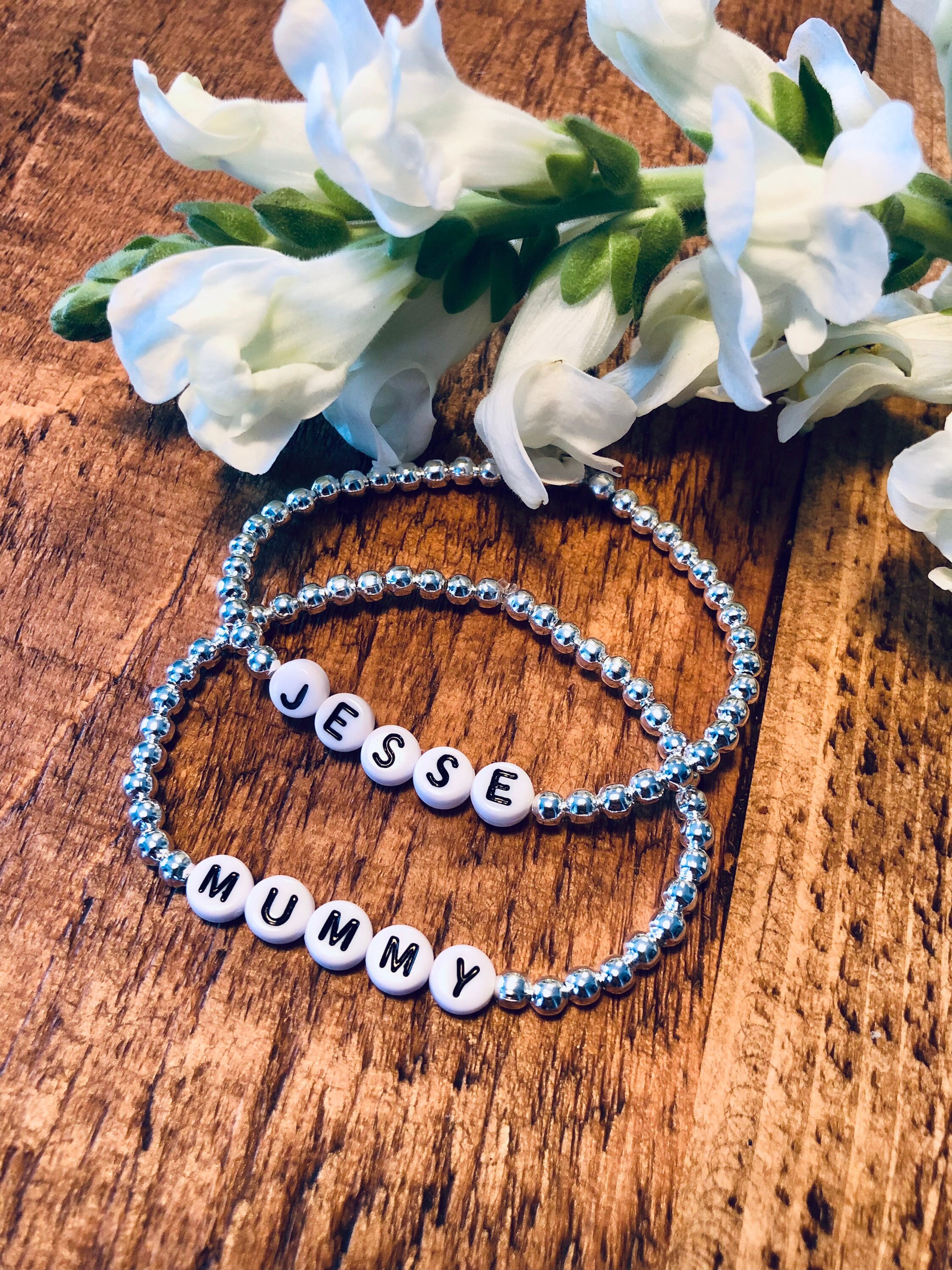 Bracelets maman - Bracelet momie - Bracelets de perles personnalisés ...