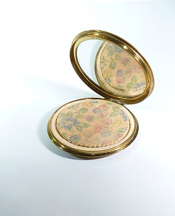 Rare Powder Compacts Stratton Compact Mirror Silk / 1… - Gem