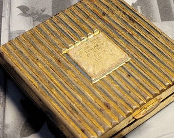 Vintage Estée Lauder Powder Compact - Etsy