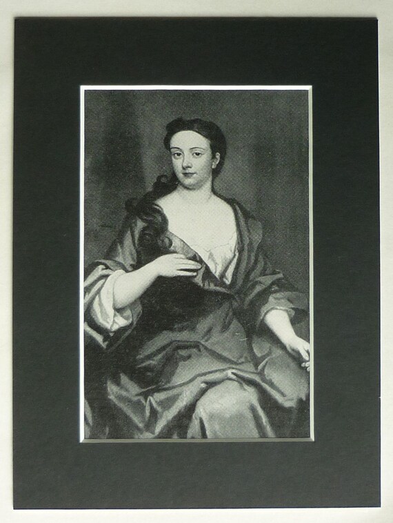 Vintage Portrait Print of Dorothy Walpole the Ghostly Brown | Etsy