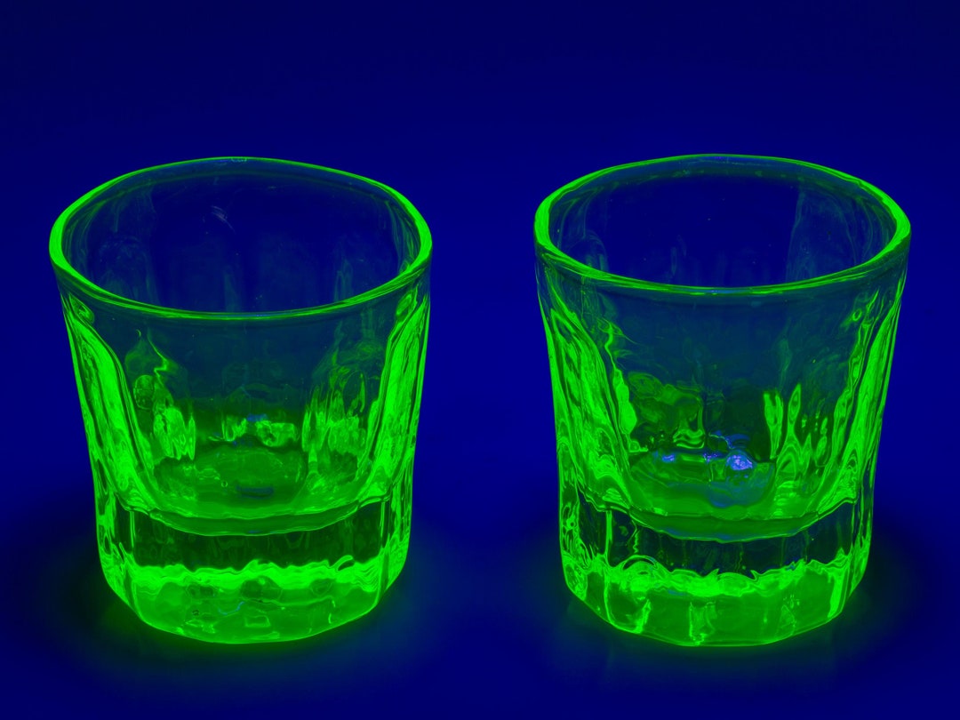 Uranium Shot Glass - UV Reactive - Glows in Blacklight - Etsy