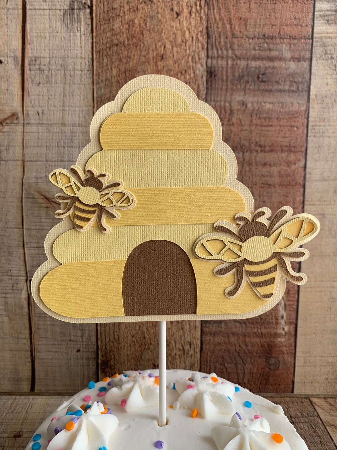 Beehive Cake Topper - Etsy