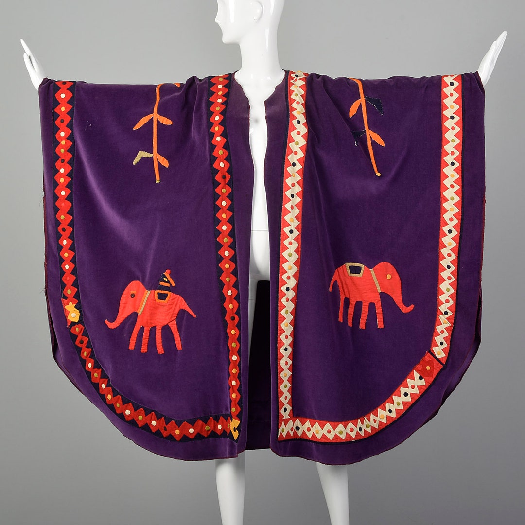 OSFM Purple Cape Coat 1970s Bohemian One of a Kind Velvet Cape Cotton ...