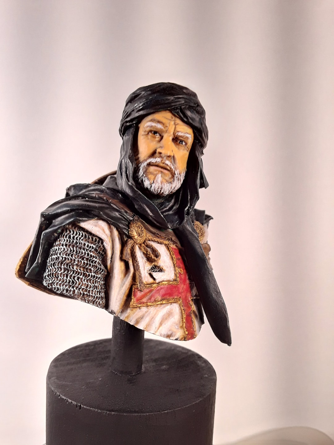 Templar Knight 1/10 Resin Bust Hand Painted Young Miniature - Etsy