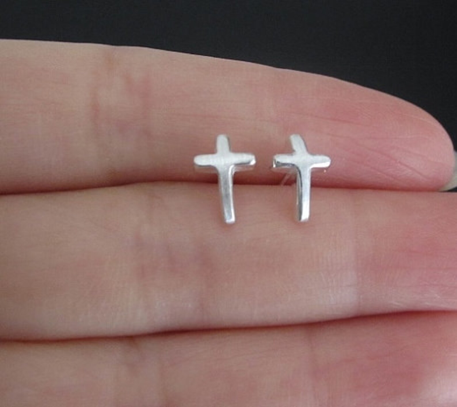 SHINY Small Sterling Silver Cross Earrings. Silver Cross - Etsy