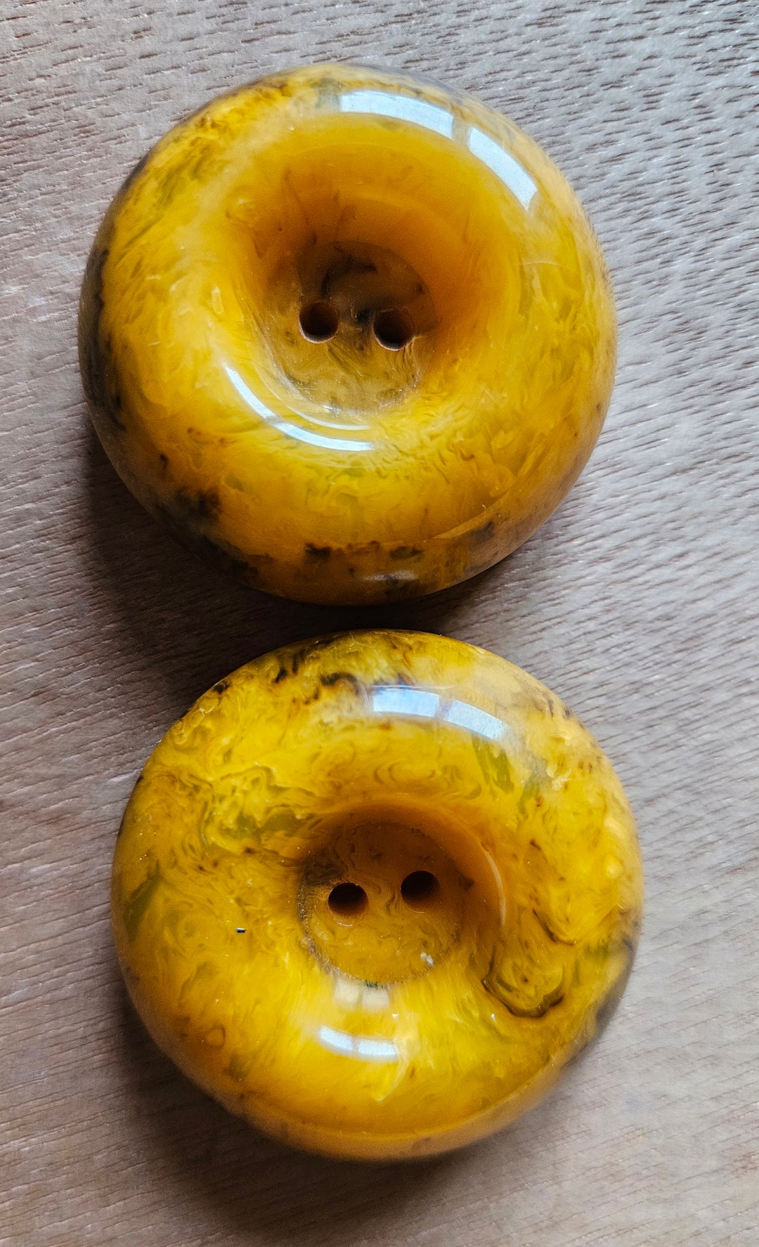 Vintage Bakelite Buttons/ Butterscotch Swirl Bakelite Buttons/chunky ...