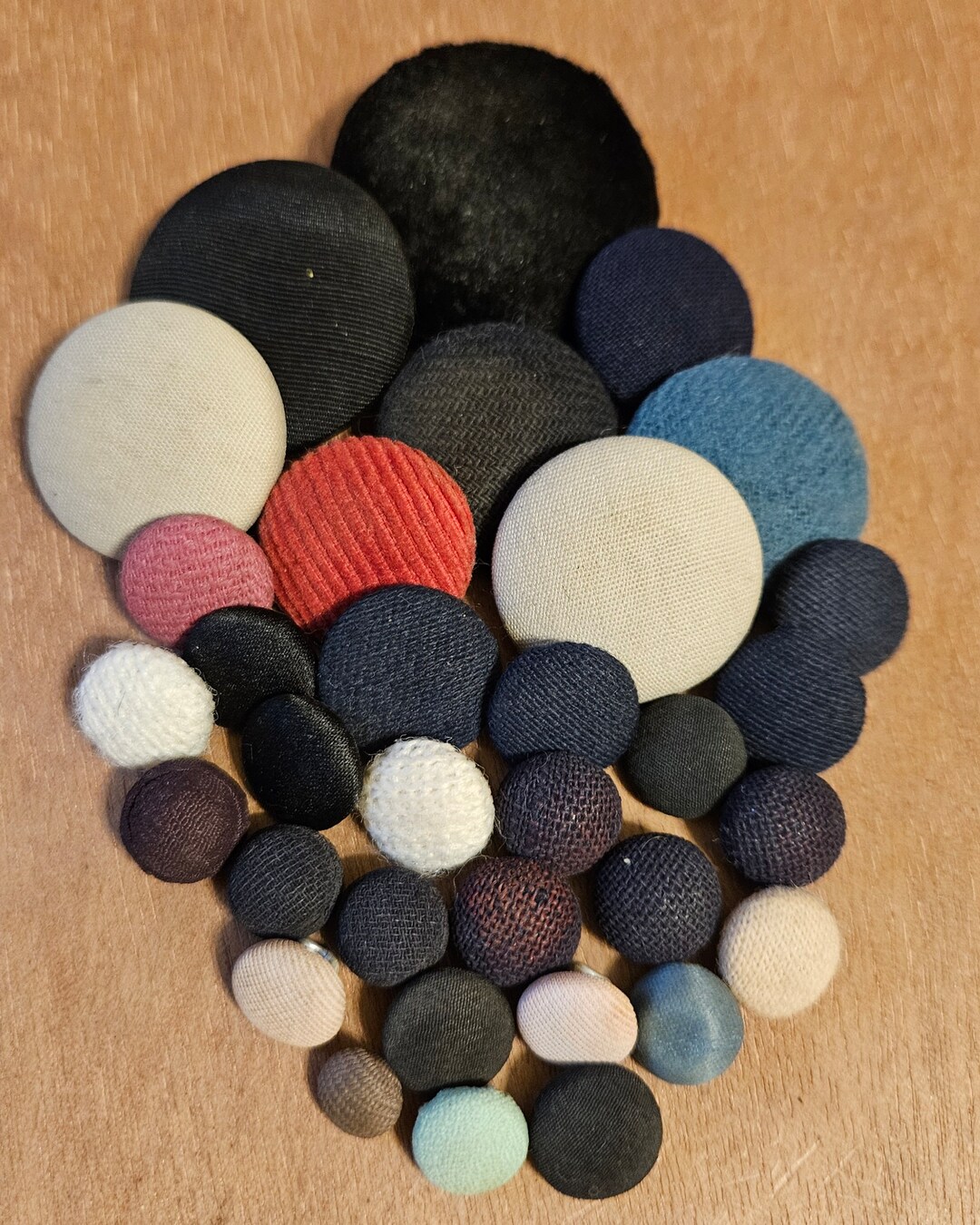 Vintage Fabric Covered Buttons: Velvet, Corduroy, Satin - Set of 33 - Etsy