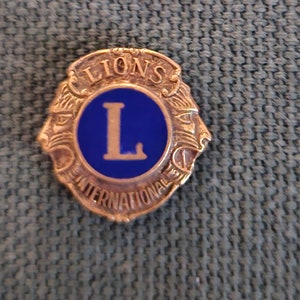 Vintage Pins/ Vintage Lions Pins/ Vintage KOC Pins/ Vintage Jaycees ...