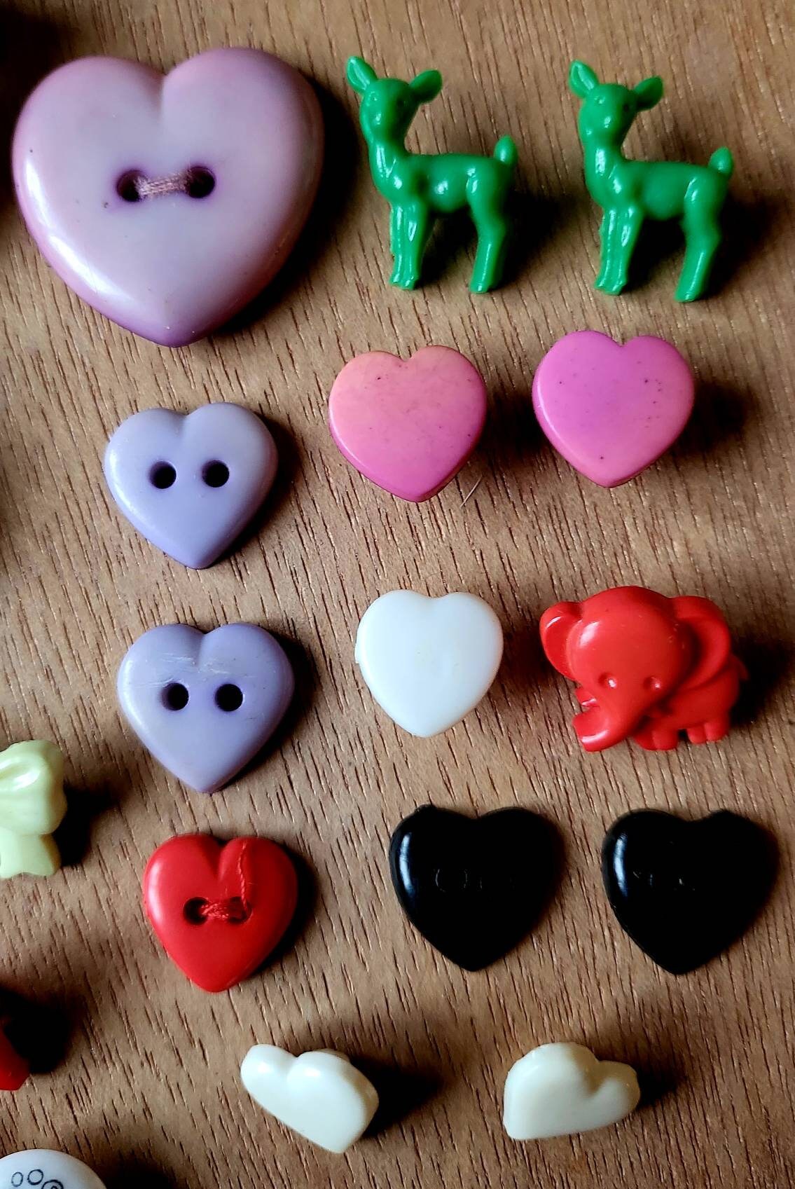 Vintage Realistic Buttons/vintage Novelty Buttons/vintage Figurative ...