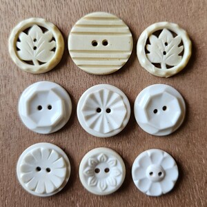 Vintage Large House Dress Buttons/vintage SPC Buttons/vintage Plastic ...