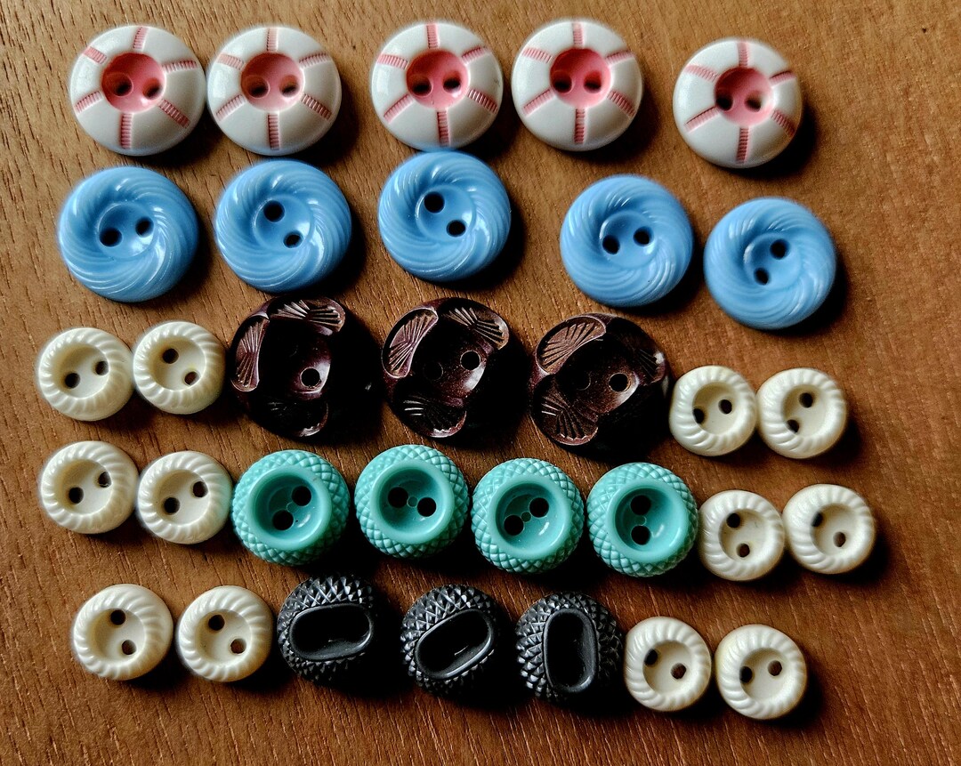 Vintage House Dress Buttons/vintage SPC Buttons/vintage Plastic ...