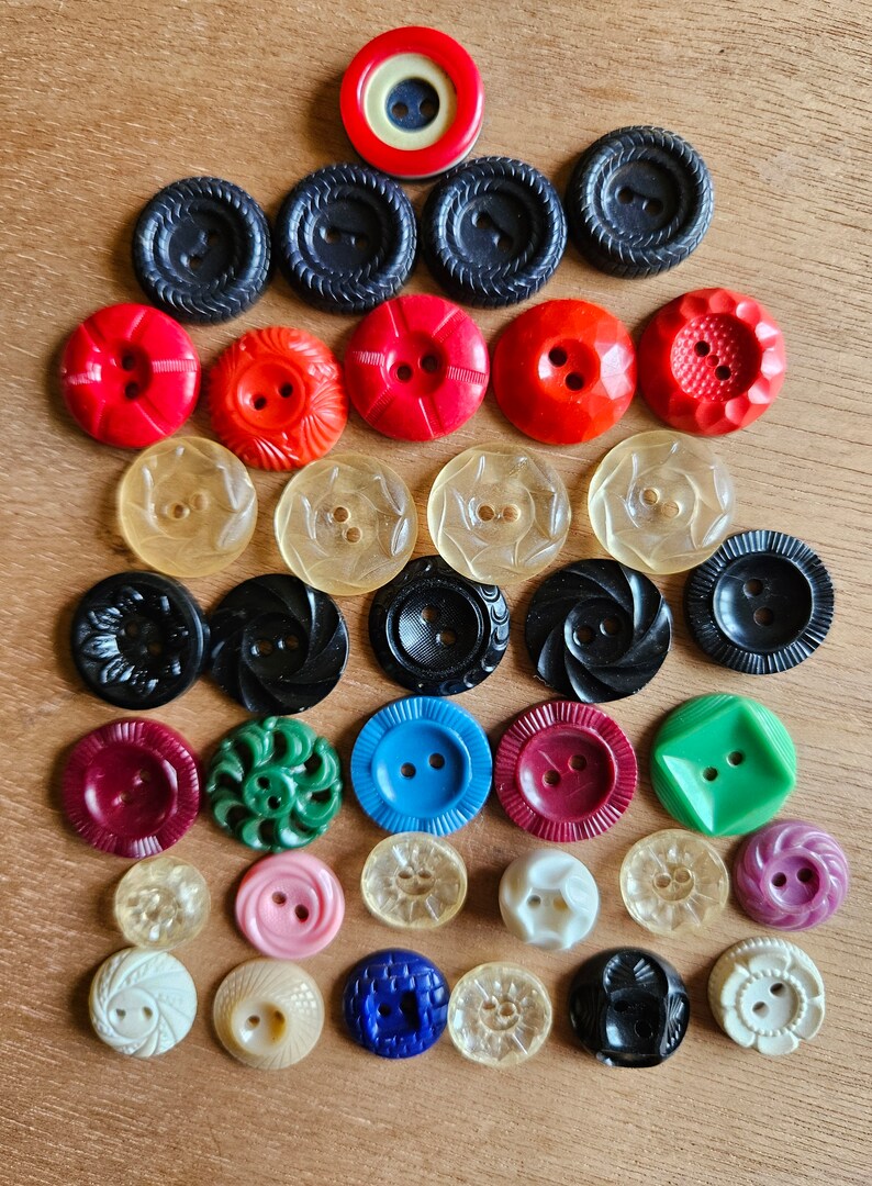 Vintage House Dress Buttons/vintage SPC Buttons/vintage Plastic ...