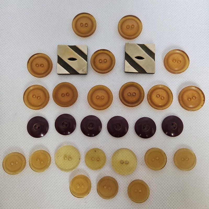 Bakelite Buttons - Etsy