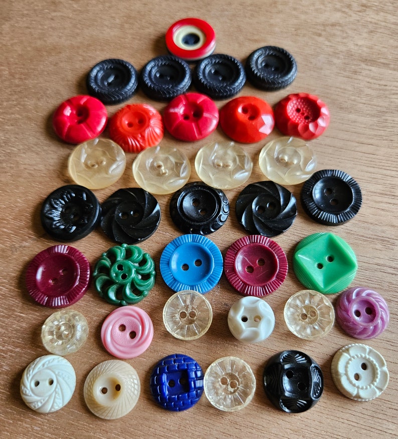 Vintage House Dress Buttons/vintage SPC Buttons/vintage Plastic ...