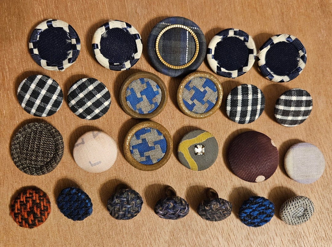 Vintage Buttons/vintage Cloth Buttons/vintage Fabric Buttons/diminutive ...