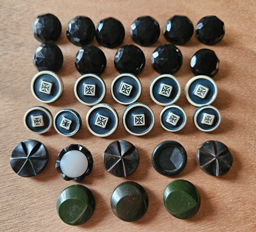 Vintage Plastic Shank Button Collection: Sewing Notions, Craft Supplies ...