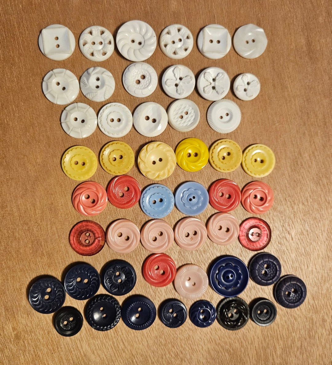 Vintage House Dress Buttons/vintage SPC Buttons/vintage Plastic ...