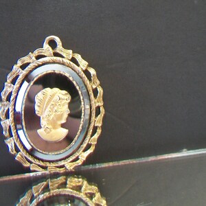 Hematite Mirror Cameo Pendant Ornate Classic Costume Jewelry Black Gold ...