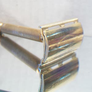 Vintage Gillette Gold Metal Razor Retro Men's Shaving Grooming USA ...