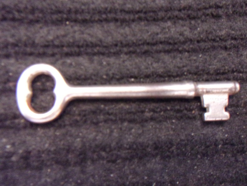 Vintage Skeleton Key Rustic Industrial Hardware Crafting | Etsy