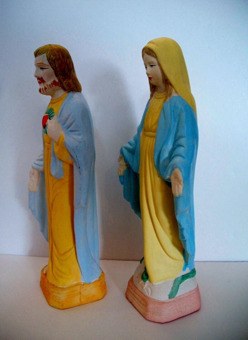 Religious Figurines Sacred Heart of Jesus Vintage Figurine - Etsy
