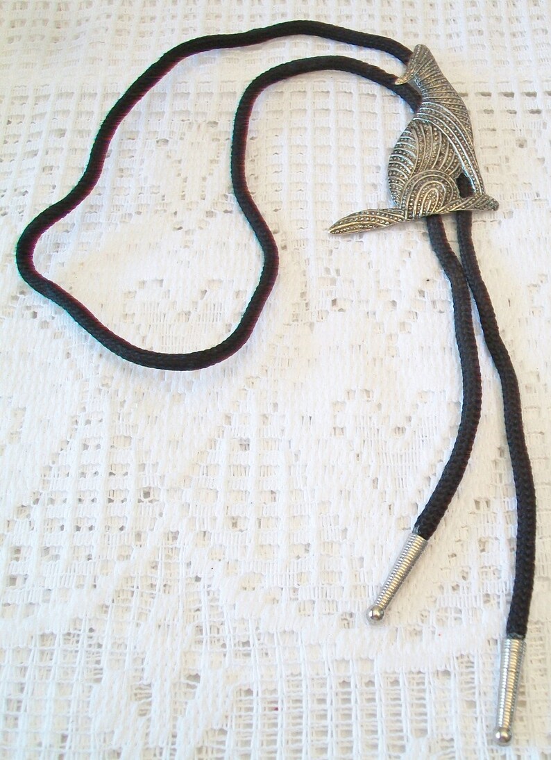 Vintage Coyote Bolo Tie Southwestern Retro Mens Accessories - Etsy Vintage Coyote Bolo Tie Southwestern Retro Mens Accessories - Etsy