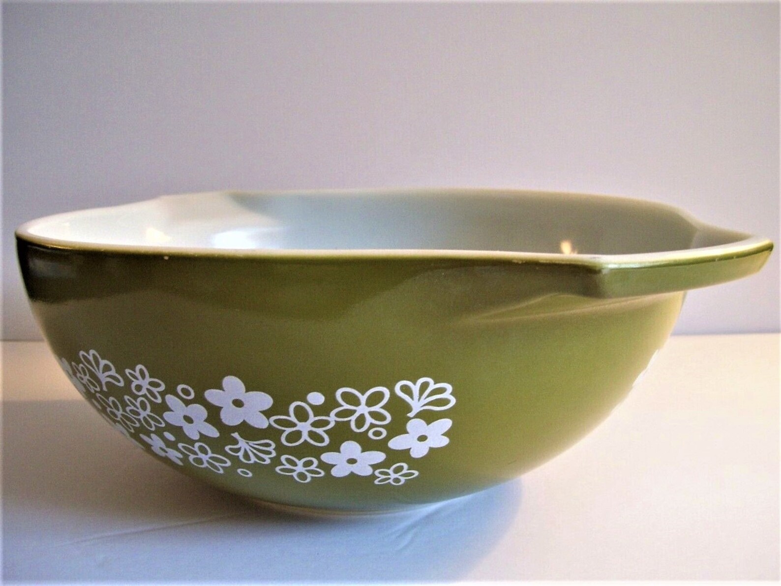 Vintage Pyrex Spring Blossom Cinderella Bowl Green White 444 - Etsy