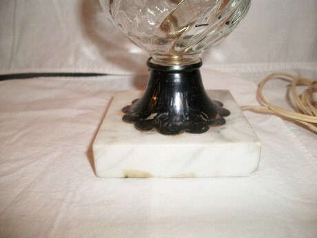 Vintage Underwriters Laboratories Table Portable Lamp Vintage Underwriters Laboratories Table Portable Lamp