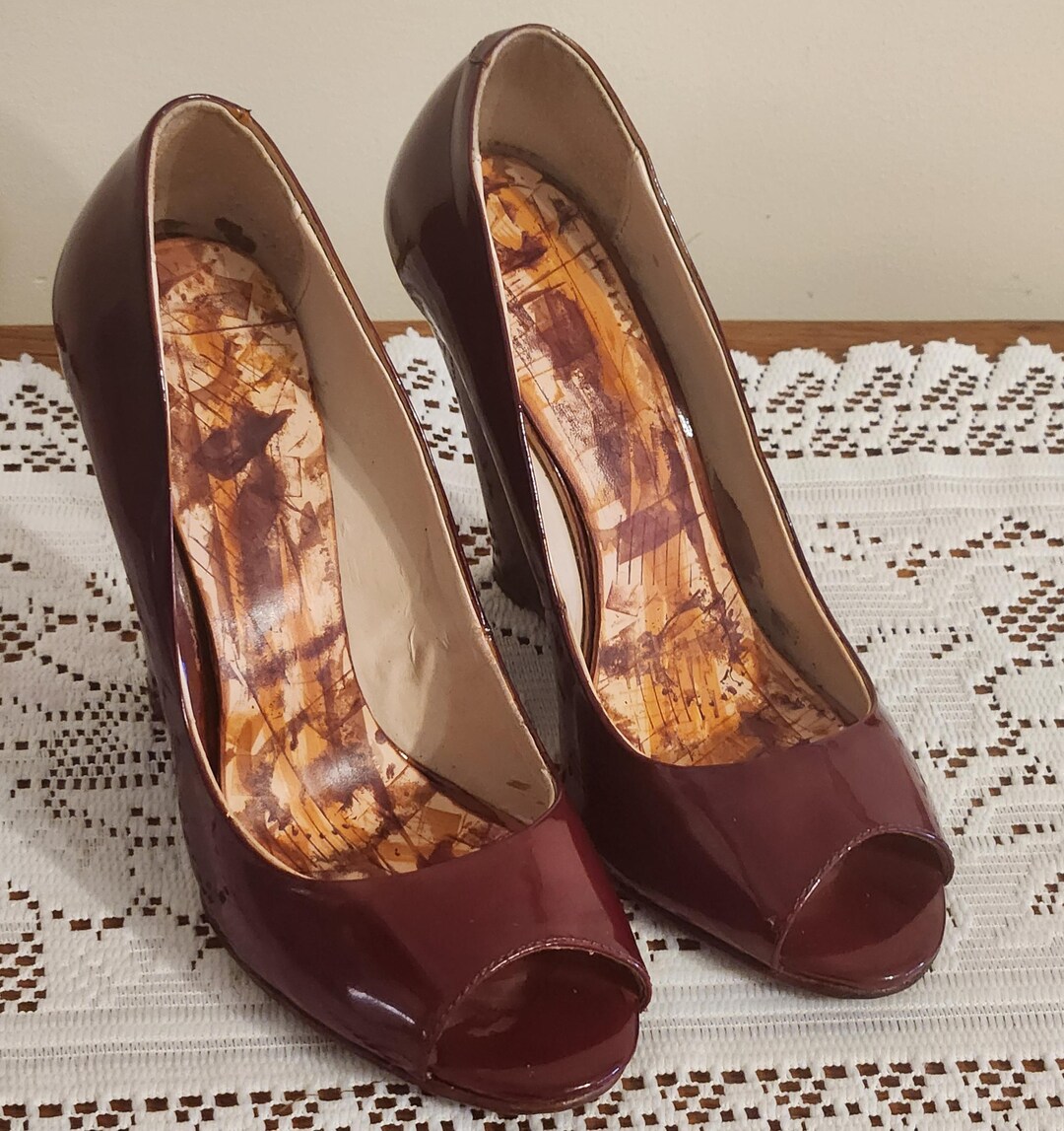 Burgundy Wedge Heels, Classic Style - Size 39 EU - Etsy