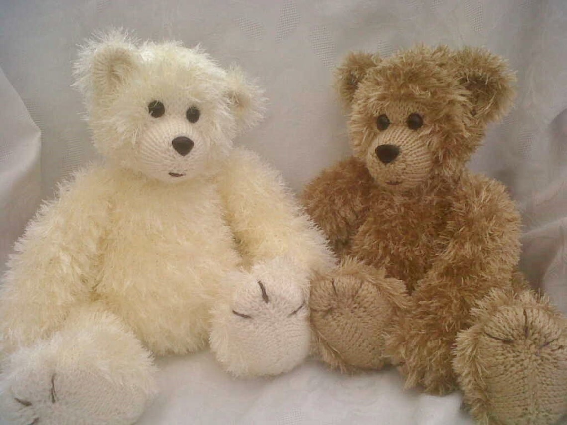 Big Loveable Bear Pdf Knitting Pattern Download - Knitted Flat ...