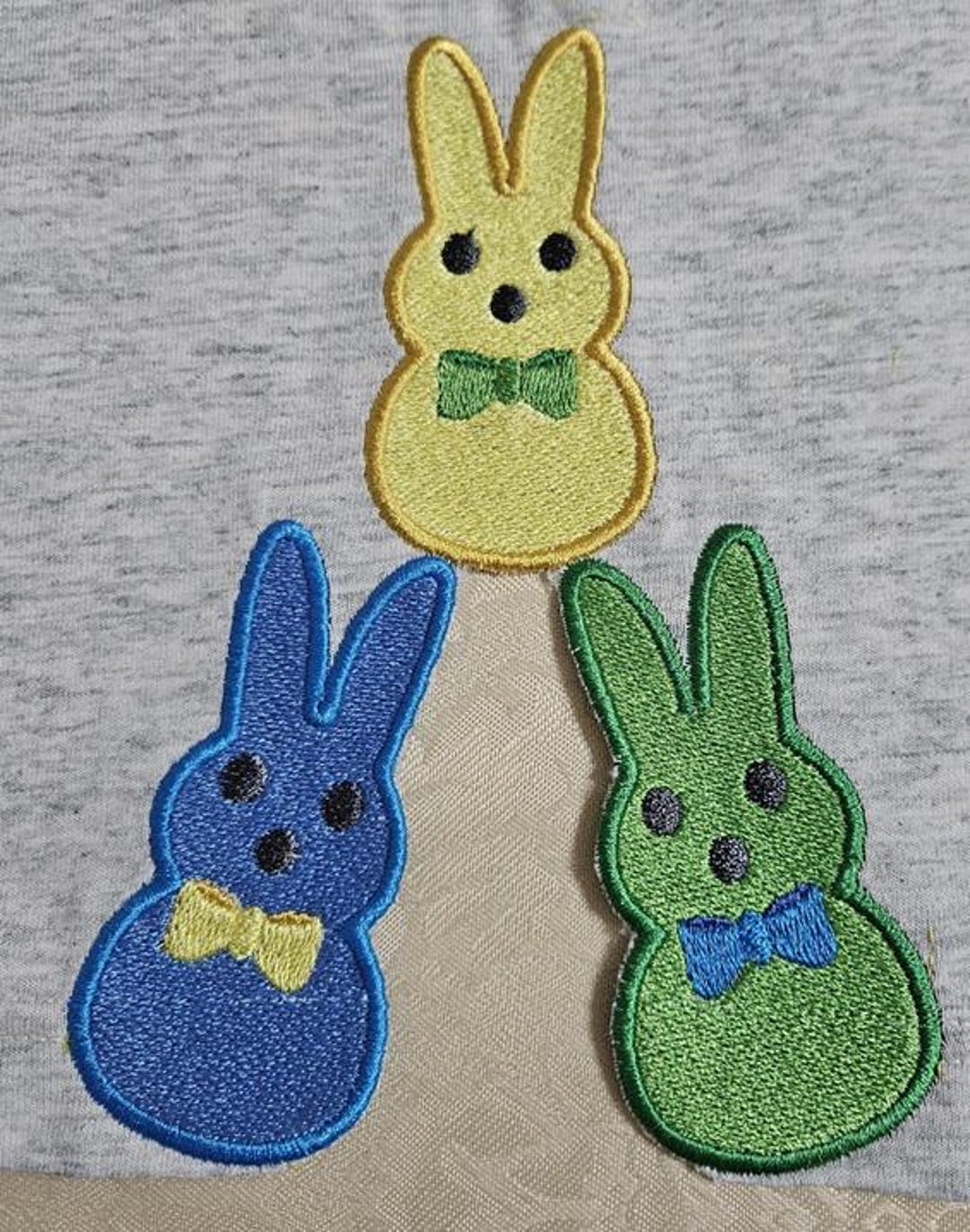 Side Seam Applique Easter Boy Peeps or Fill Stitch or Satin Outline ...