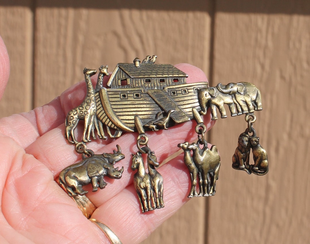 Noah's Ark Pin by JJ in an Antique Gold Tone Metal- Drop Pin / Brooch ...