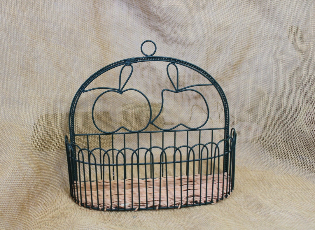 Green Wire With Wicker Apple Wall Mount or Table Top Basket - Green ...