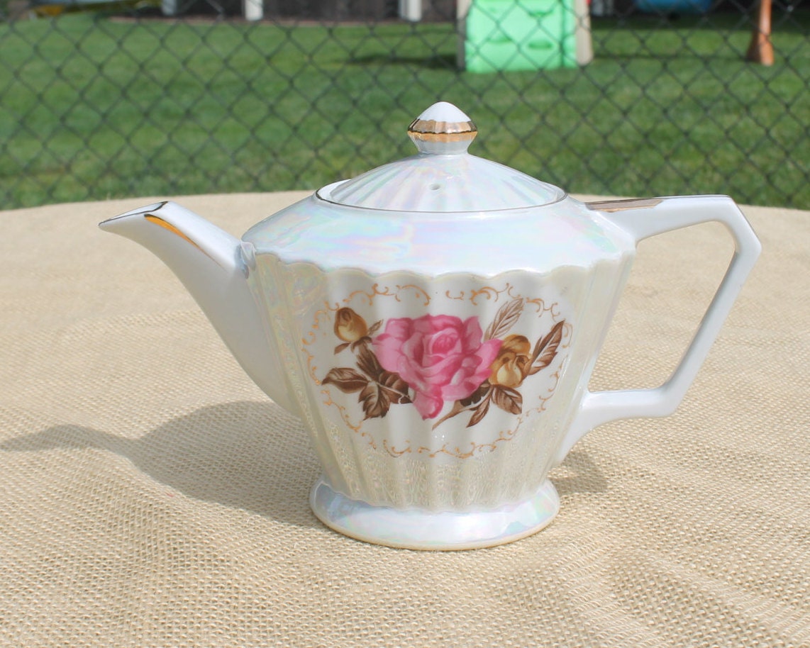 Teapot With Rose and Luster Finish and Gold Trim by Norleans ...