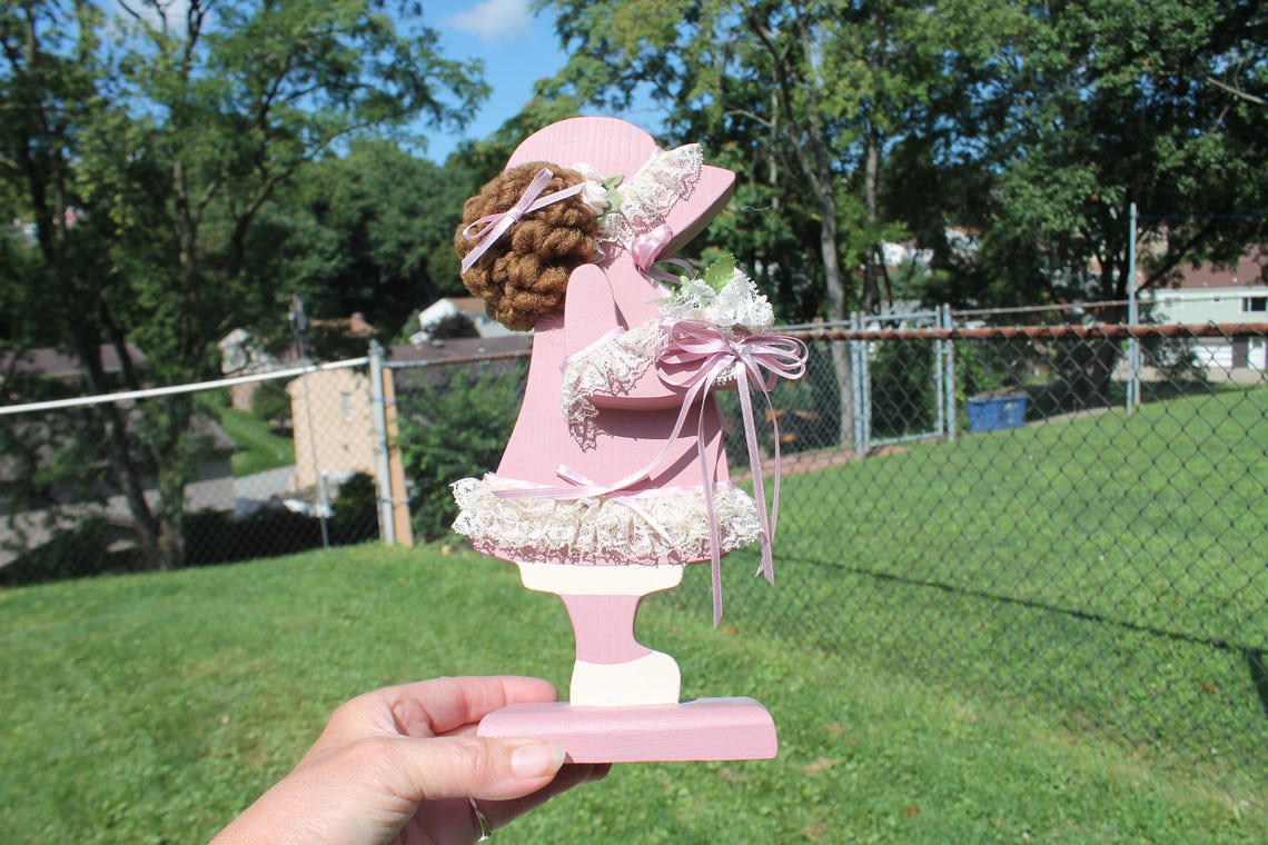 Wooden Girl Shelf Sitter Home Decor in Mauve With Lace and - Etsy