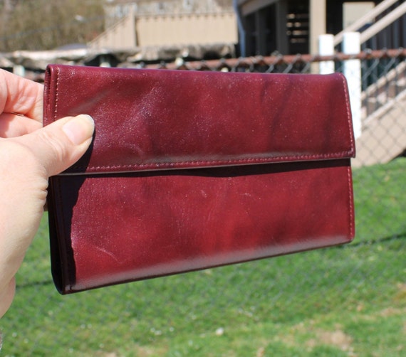 Burgundy Leather Trifold Envelope Style Wallet - Oxbl… - Gem