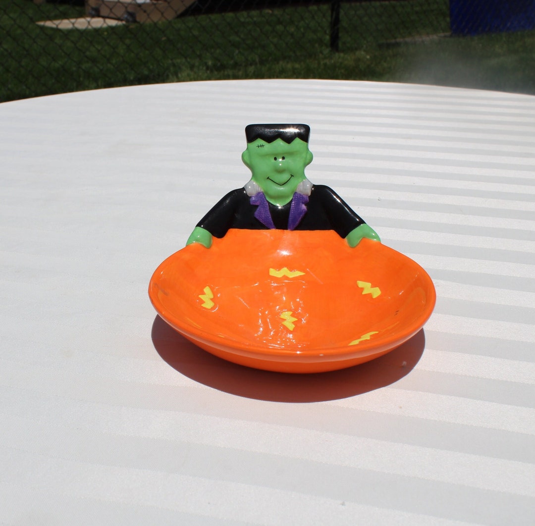 Halloween Candy Dish / Bowl / Candleholder - Frankenstein Holding ...