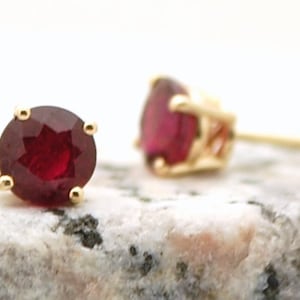 5mm Round Genuine Ruby Studs 14kt Yellow Gold/double Gallery Beautiful ...