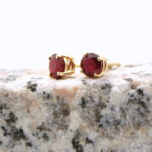 5mm Round Genuine Ruby Studs 14kt Yellow Gold/double Gallery Beautiful ...