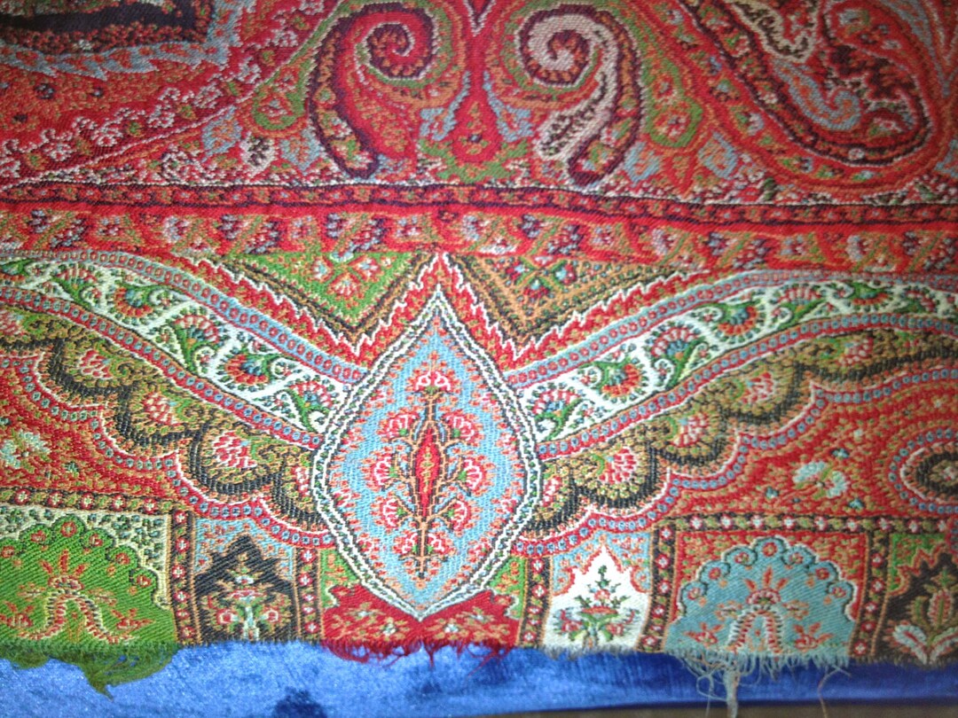 Antique Paisley Piano Shawl - Etsy