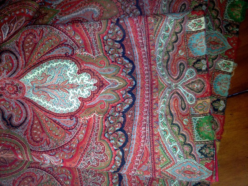 Antique Paisley Piano Shawl - Etsy