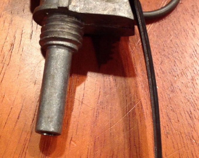 WWII US Miltary MK2 Pineapple Grenade Fuse & Spoon Inert Reproduction ...