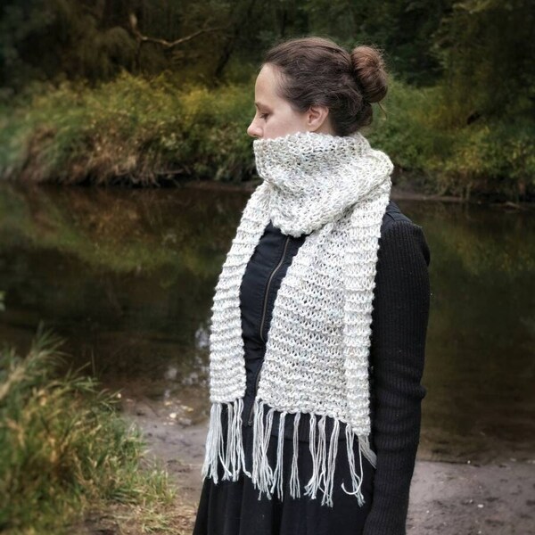 Hand Knitted Scarf - Etsy