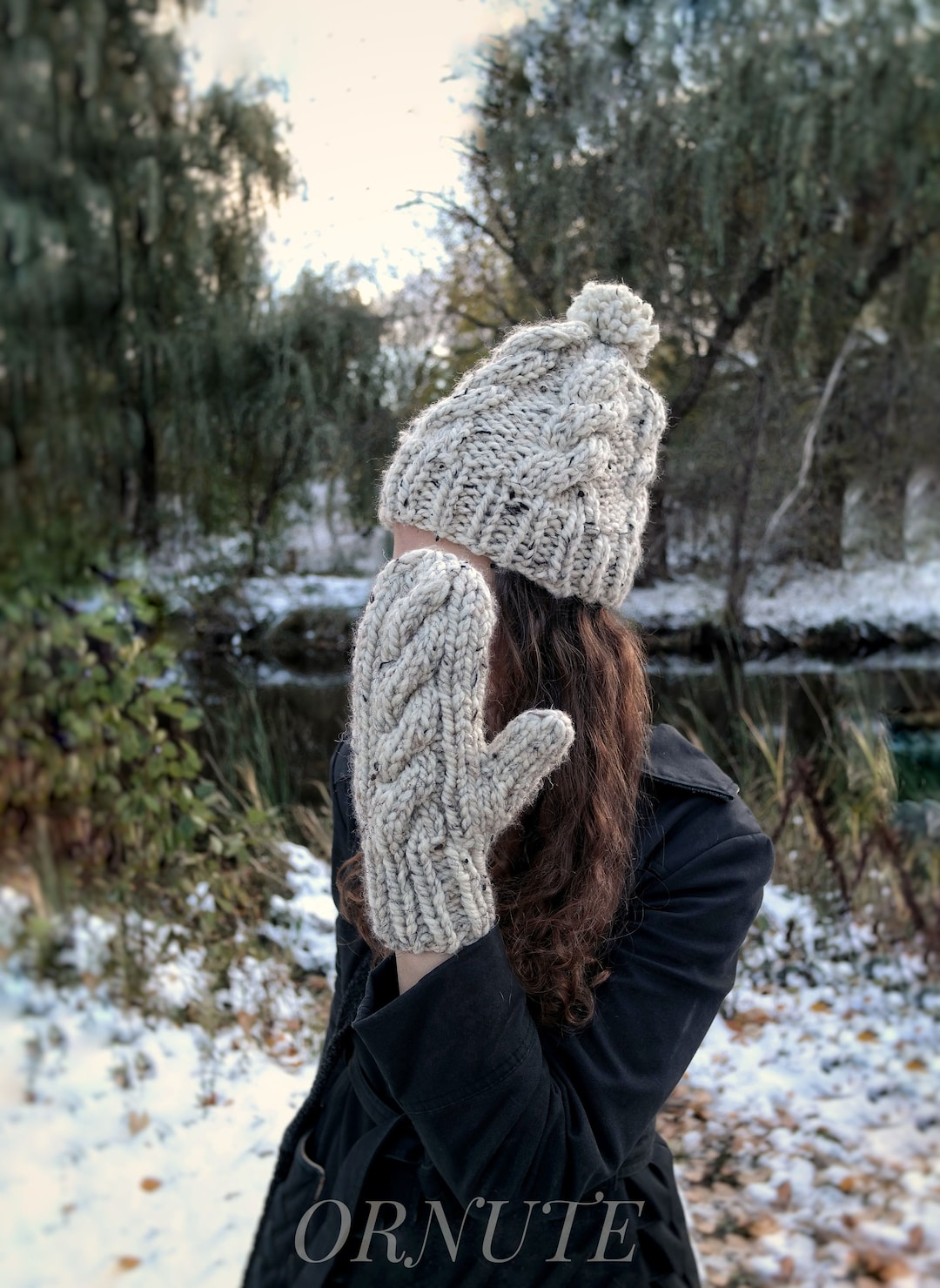 Cable Knit Hat and Mittens Set Women Mittens and Wool Knit Hat Pom Gift ...
