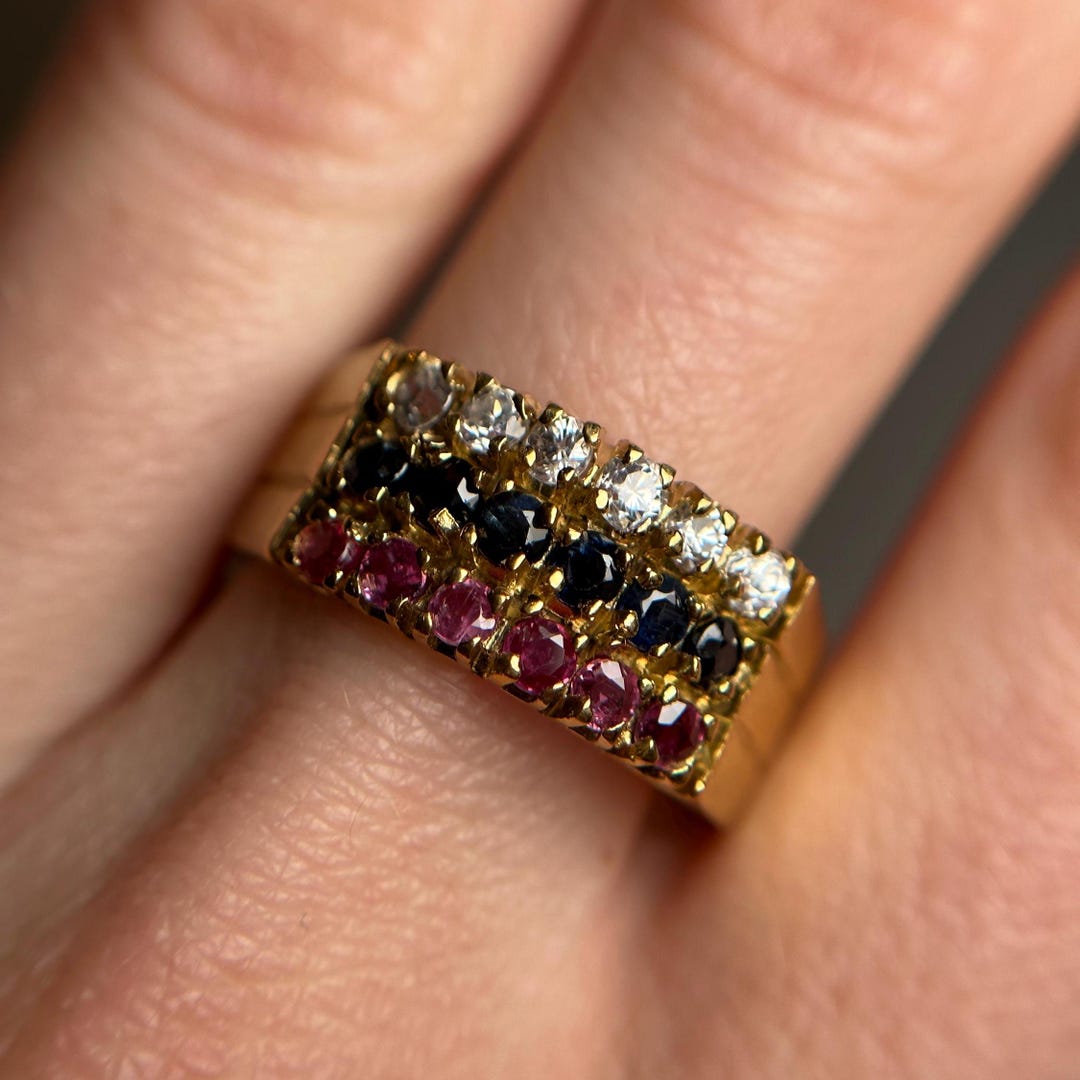 Vintage 18KT Gold Three Row Ring, Simulant Colourful Gemstones 750 ...