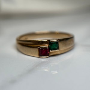 Estate 10KT Gold Red and Green Stone Ring, Small Square Multi-colour ...