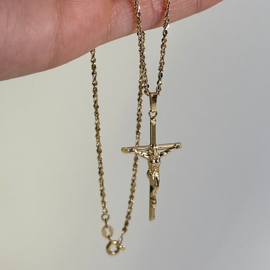 Vintage 10K Gold Crucifix Pendant/charm, Religious Jewellery of Jesus ...