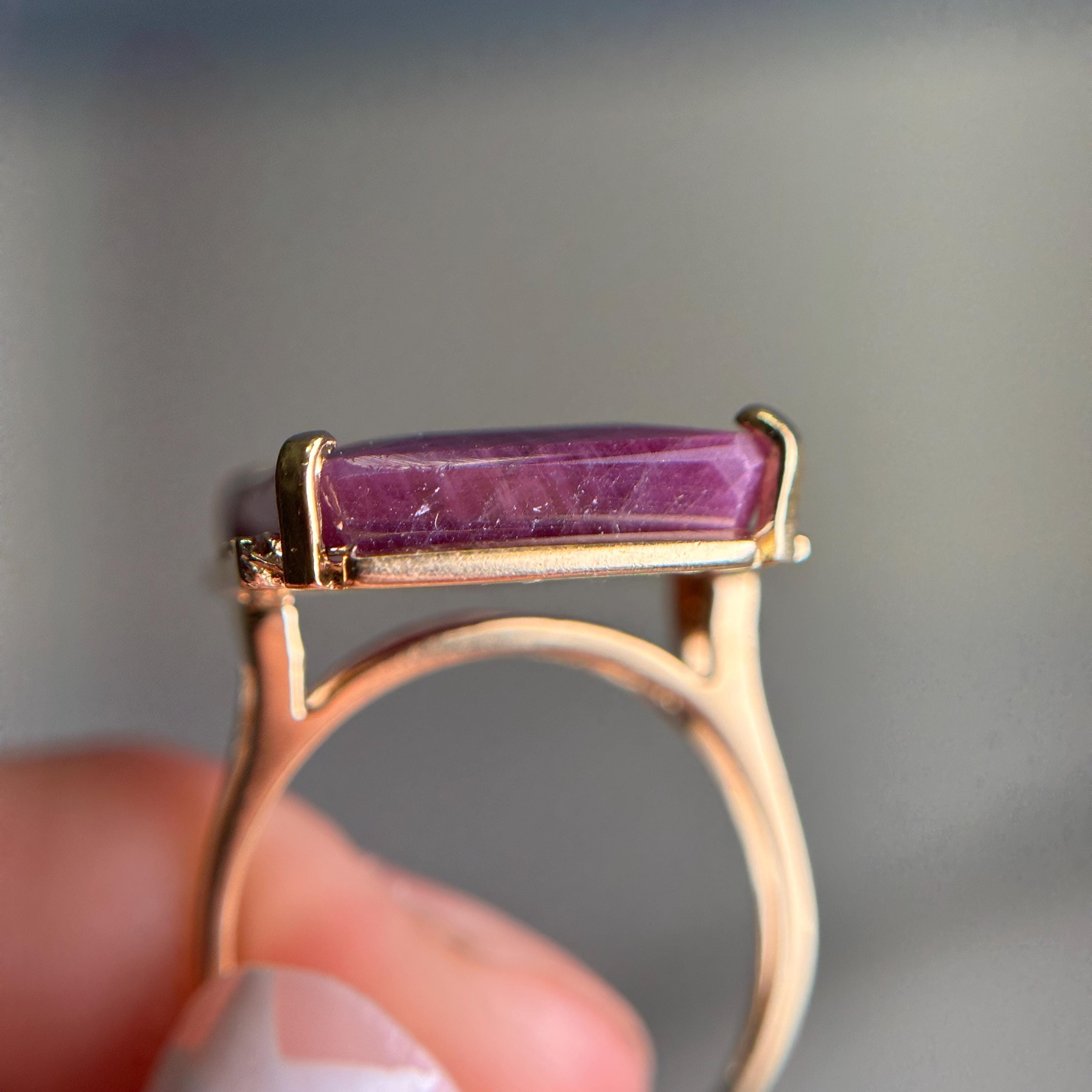 Purple Ruby Rectangle Flat Stone Ring, 18KT Yellow Gold Ruby and ...